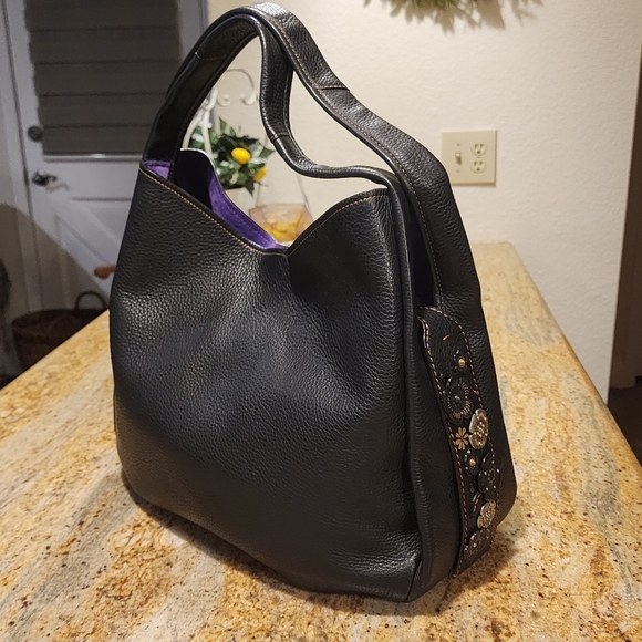 Coach | Bags | Coach Tea Rose 2588 1941 Bandit Hobo 39 In Rich Black ...